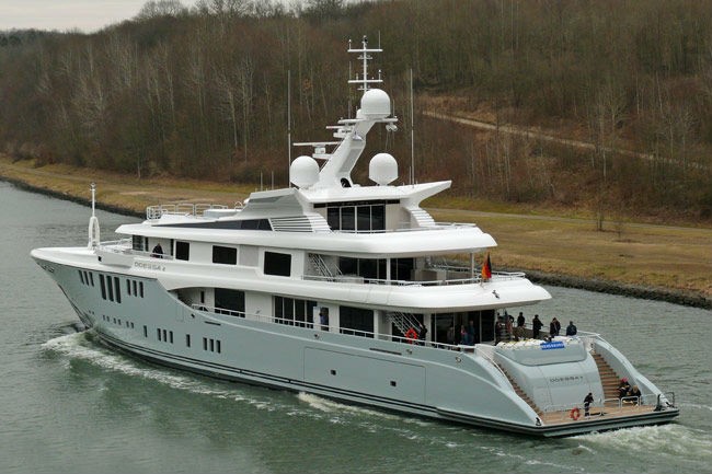 Yacht ODESSA II, ADM Kiel | CHARTERWORLD Luxury Superyacht Charters